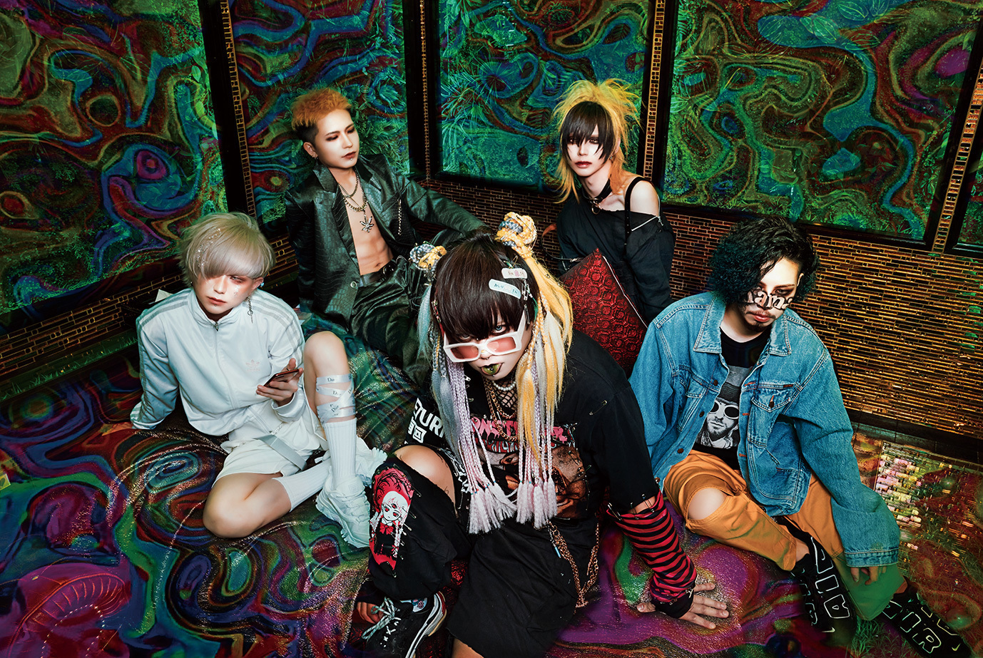 【mama.】最新アーティスト写真と不幸物を解禁。9/15赤羽ReNY alphaにて単独公演「天命」開催 | club Zy.